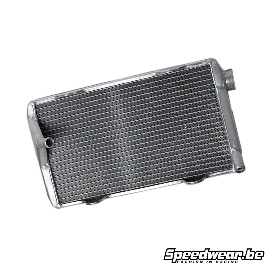 KE Kart Radiator KZ240 with mounting brackets